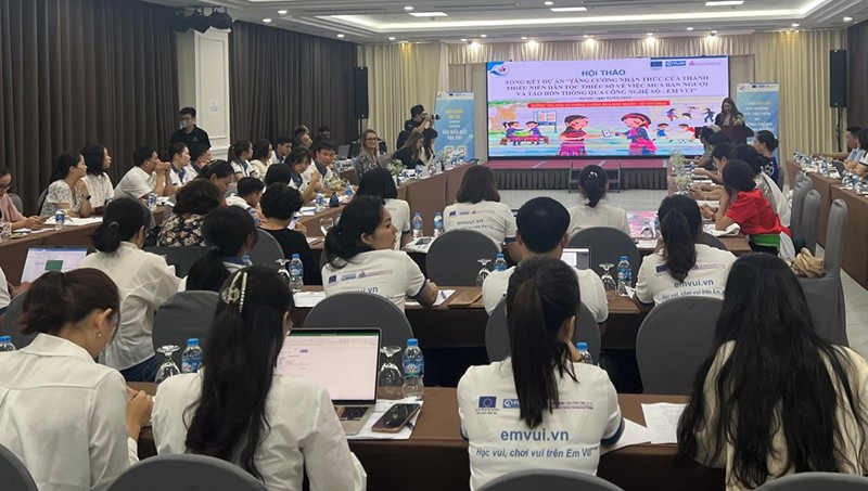 Phòng, chống nạn mua bán người và tảo hôn qua nền tảng trực tuyến "Em ...